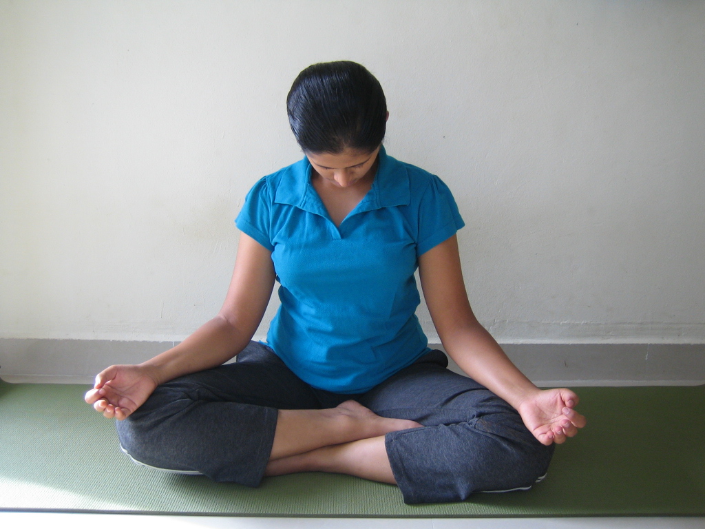 Yoga Arthritis - Greeva Sanchalana (Neck Movement) | PatientsEngage